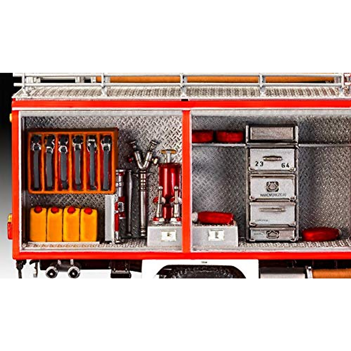 Revell Mercedes Benz 1017 LF16 Fire Engine (07655)