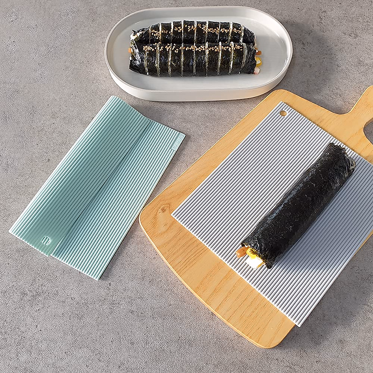 Made in Korea Silicone Sushi Mat/Trivet, Makisu, Sushi/Kimbap Roller, Dishwasher Safe, BPA Free, Nonstick, Flexible (Mint Cream, 9.17'' x 8'')