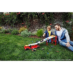 Hot Wheels Monster Trucks Down Hill Race & Go Playset with 1:64 Scale Bone Shaker Toy Truck & 1:64 Scale Toy Car