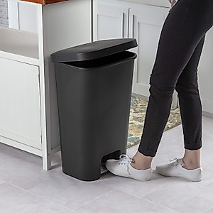 STERILITE 11.9 Gallon StepOn Wastebasket with Lid, Ideal in The Kitchen and Mudroom, Fits a Large 13 Gal Trash Liner, Pedal, Black Lid and Bin, 4-Pack
