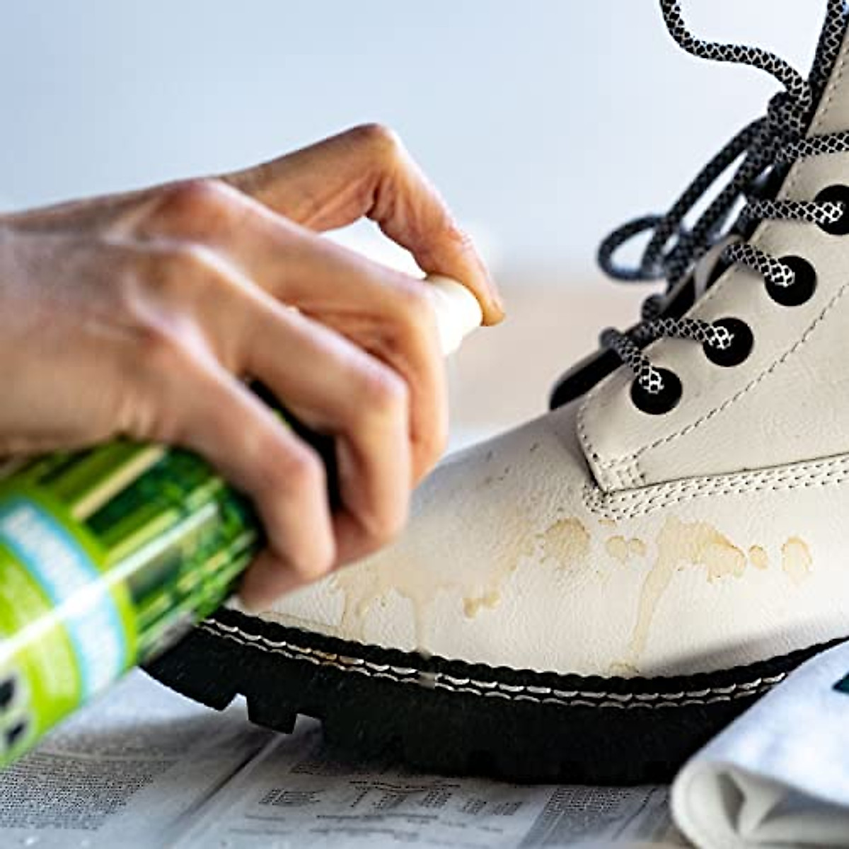 Leather & Suede Lotion Cleans & Prevents Dryness for Shoes, Handbags. Collonil German Organic Bamboo Lotion.