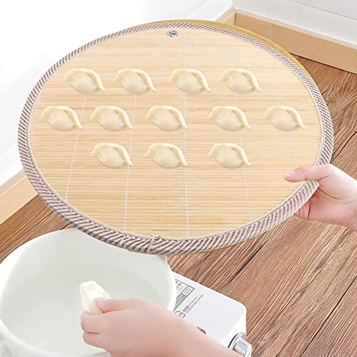 2Pcs Bamboo Dumpling mat Wood Serving Tray Round Dumpling Serving Platter Coffee Table Serving Tray Handmade Rattan Food Tray for Chinese Dumplings mat Kitchen Bamboo Steamer Liner (Khaki)