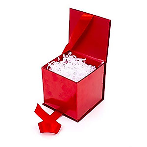 Hallmark Signature Small Valentine's Day Gift Box with Fill (Red Glitter)