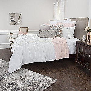 Rizzy Home | BQ4332 | Polyester Quilt | 106"x92" White/Neutral/ Stripe