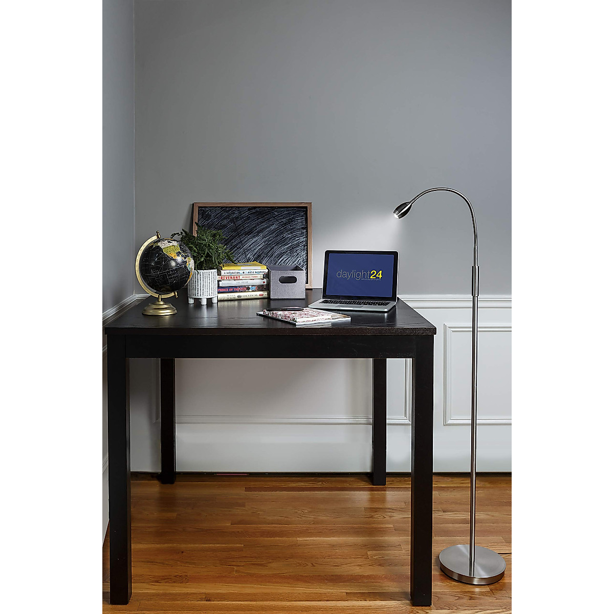 daylight24 402071-04 FOCUS Adjustable Beam LED Floor Lamp, Black
