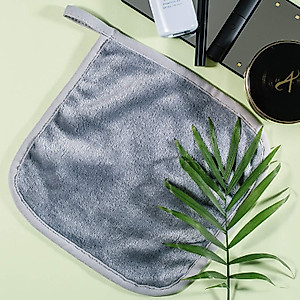 [4 Pack] Microfiber Fleece Makeup Remover Cloths (8x8 inch) for Face, Ultra Soft Chemical Free Reusable Facial Cleaning Towel for All Skin Types