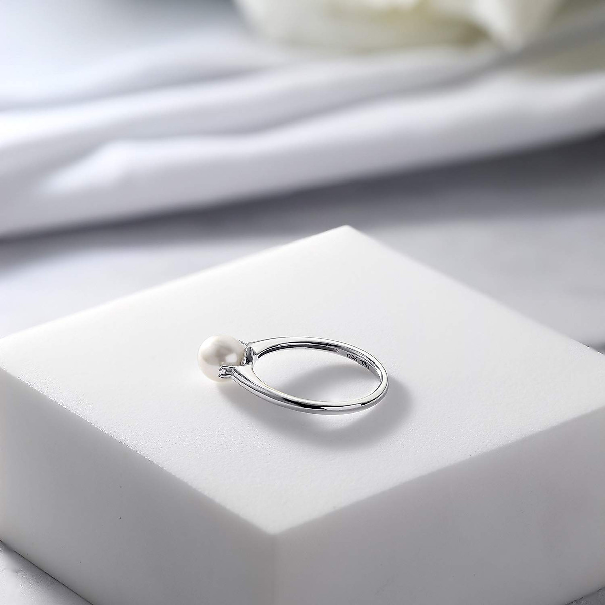 Gem Stone King 10K White Gold 7MM Cultured Freshwater Pearl and White Diamond Engagement Ring | Gold Ring For Women | Available In Size 5, 6, 7, 8, 9