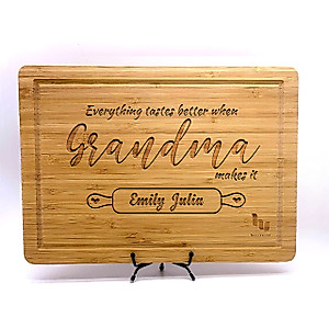 Personalized Cutting Board for Mom or Grandma, Custom Engraved Name and Text, Customized Mom and Grandma Gift from Daughter or Son, Kitchen Sign with Stand, 12 Designs and 3 Sizes