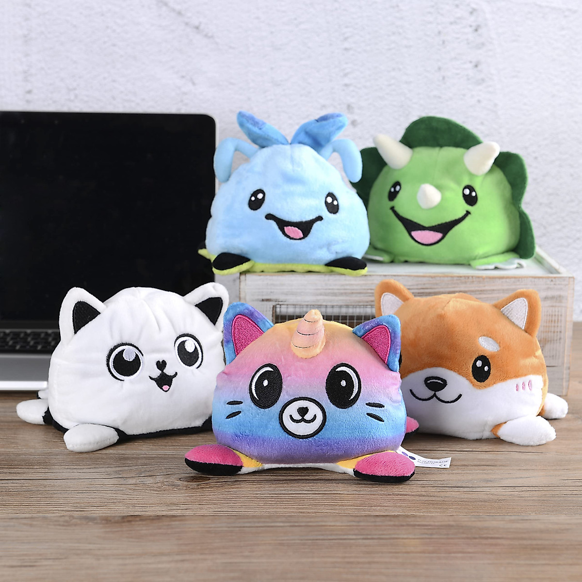 Toy Storage World Reversible Plushie Cat Toy - Soft Cat Plush Toys, Double-Sided Cat Stuffed Animal with Happy & Angry Mood - Kawaii Plush Doll, Sensory Fidget Toy Gift for Kids & Adults