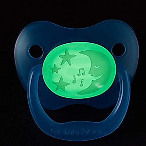 Amazon Brand - Mama Bear Glow-in-the-Dark Baby Pacifier, Stage 1 (0-6M), BPA Free, Assorted Colors (Pack of 4)