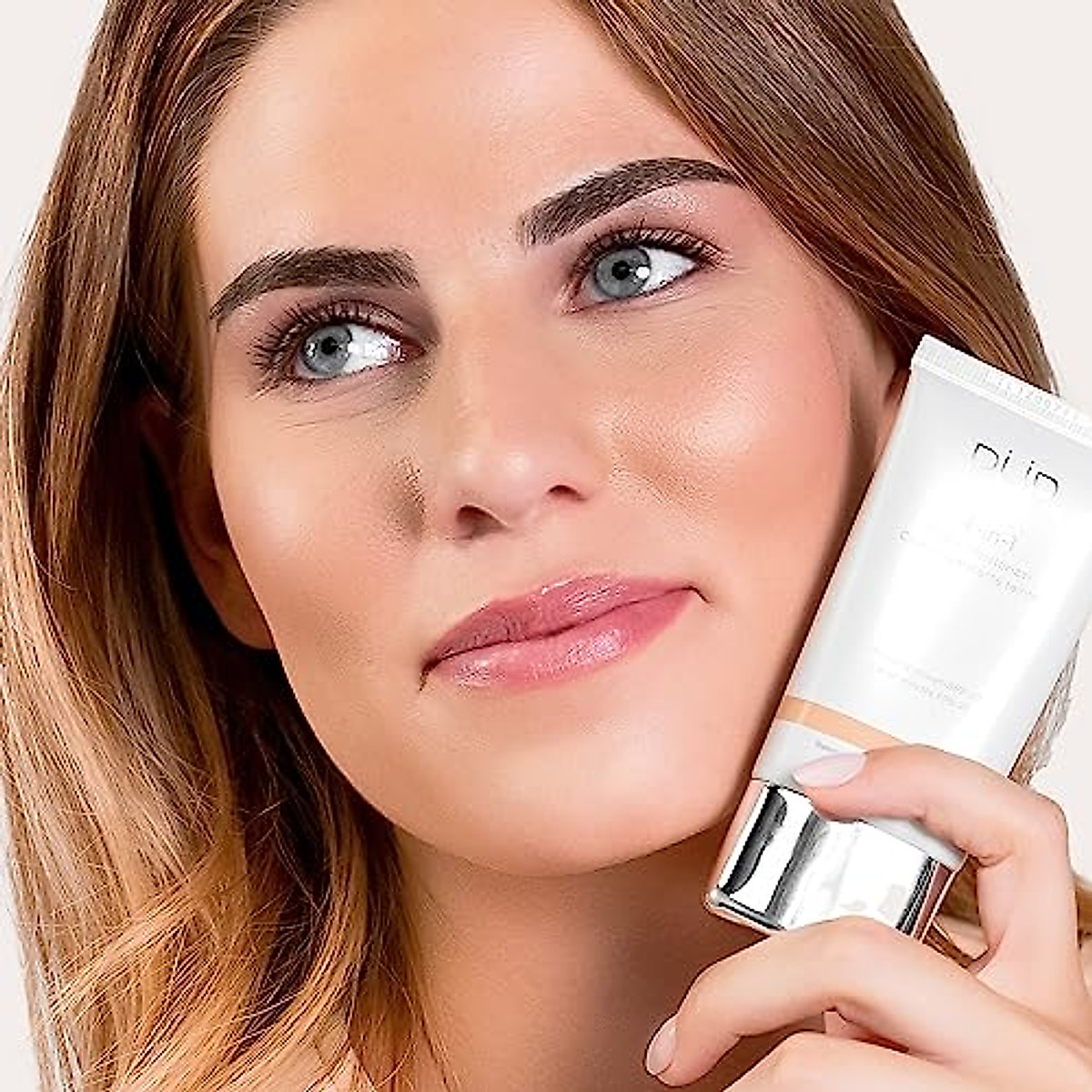 PÜR Beauty 4-in-1 Tinted Moisturizer With SPF 20 - Vegan Friendly - Free of Paraben, Gluten & BPA - Light, 1.7 Ounce (Pack of 1)