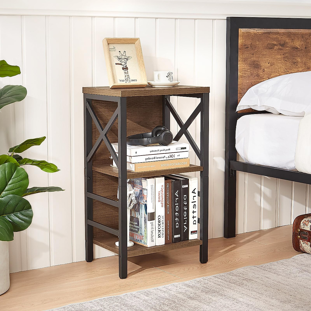 MNEETRUNG Small Bookcase,3 Tier Industrial Short Bookshelf with Metal Frame and Backboard,Rustic Brown Low Bookshelf, Small Office Book Shelf for Small Spaces, Living Room, Bedroom and Home Office