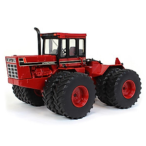 TOMY 1/32 Prestige International Harvester 4786 w/Duals, 2021 National Farm Toy Museum 44253