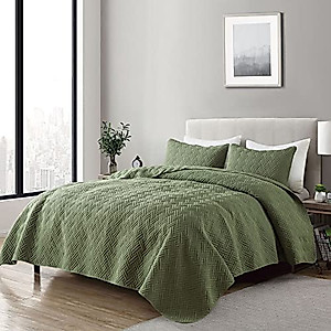 WDCOZY Green Quilts Queen Size Bedding Sets with Pillow Shams, Olive Lightweight Soft Bedspread Coverlet, Quilted Blanket Thin Comforter Bed Cover, All Season Summer Spring, 3 Pieces, 90x90 inches