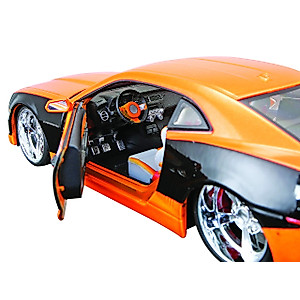 Maisto 1:24 Scale Design Assembly Line 2010 Chevrolet Camaro SS Die-Cast Vehicle - Colors May Vary