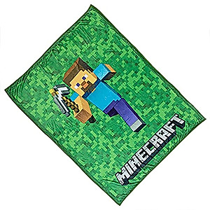 Minecraft Boys Fleece Throw Blanket - Blanket Lanyard and Pin Box Set - Official Black and Green Creeper Face Throw Blanket Lanyard and Pin Set (Green Run)