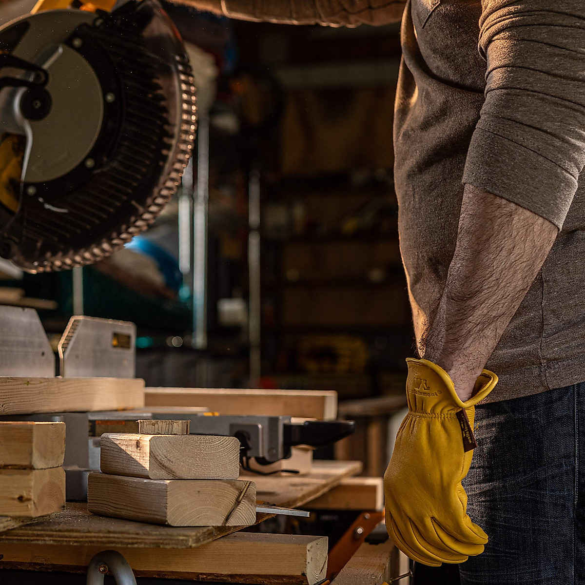 Wells Lamont Men's Deerskin Full Leather Light-Duty Driving Gloves | Large (962L), Gold