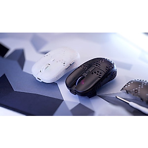 Xtrfy MZ1 Wireless Gaming Mouse Black. Adjustable. Designed by Rocket Jump Ninja