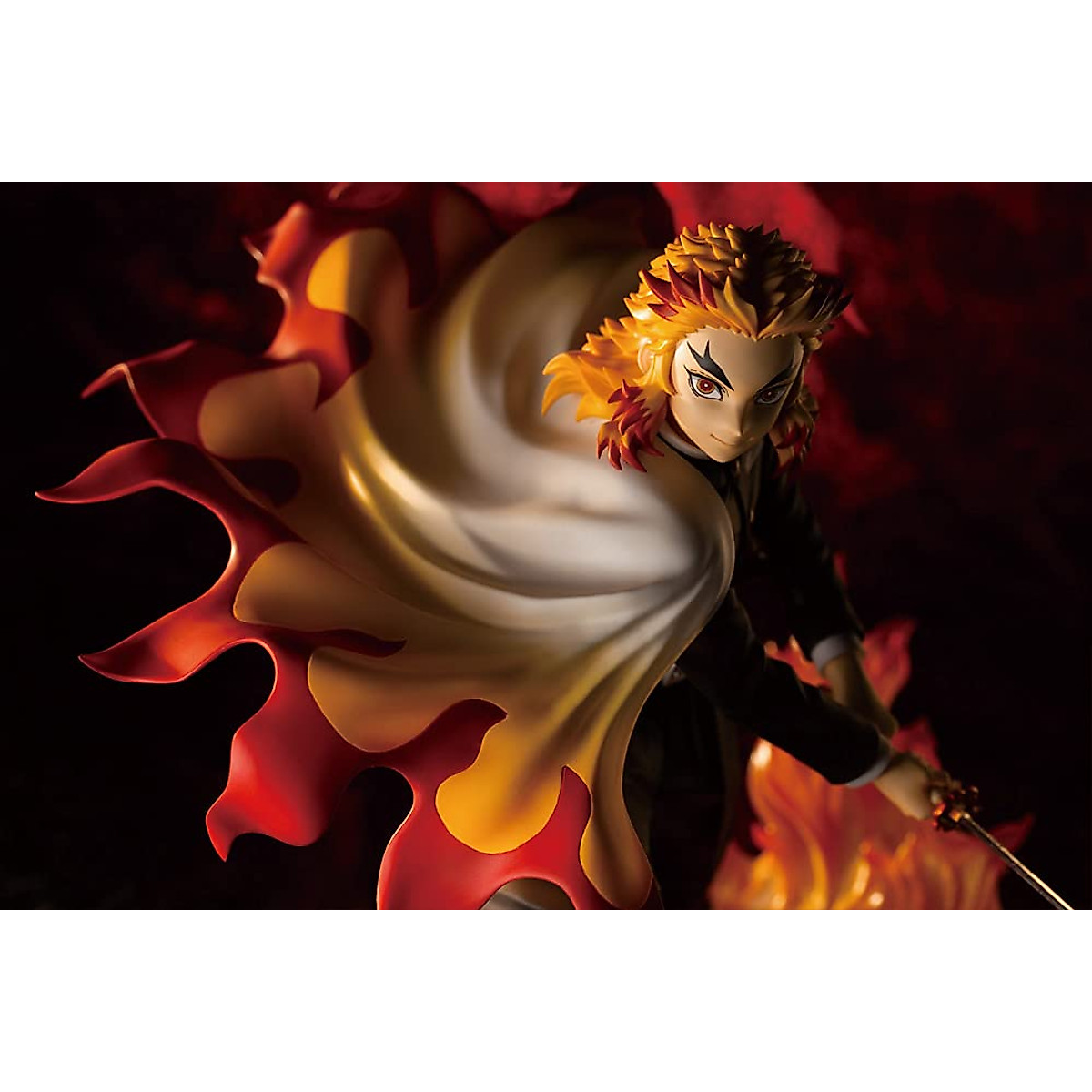 Kotobukiya Demon Slayer: Kimetsu no Yaiba: Kyojuro Rengoku ArtFX J Statue, Multicolor