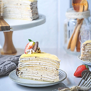 CHEFMADE Crepe Pan with Bamboo Spreader, 8-Inch Non-Stick Pancake Pan with Insulating Silicone Handle for Gas, Induction, Electric Cooker (Champagne Gold)