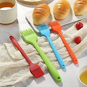 4PCS Silicone Basting Pastry Brush, MONGSEW Heat Resistant Food Brush Spread Oil Butter Sauce for BBQ Grill Baking Kitchen Cooking, BPA Free, Dishwasher Safe (Multicolor, 4 Pcs)