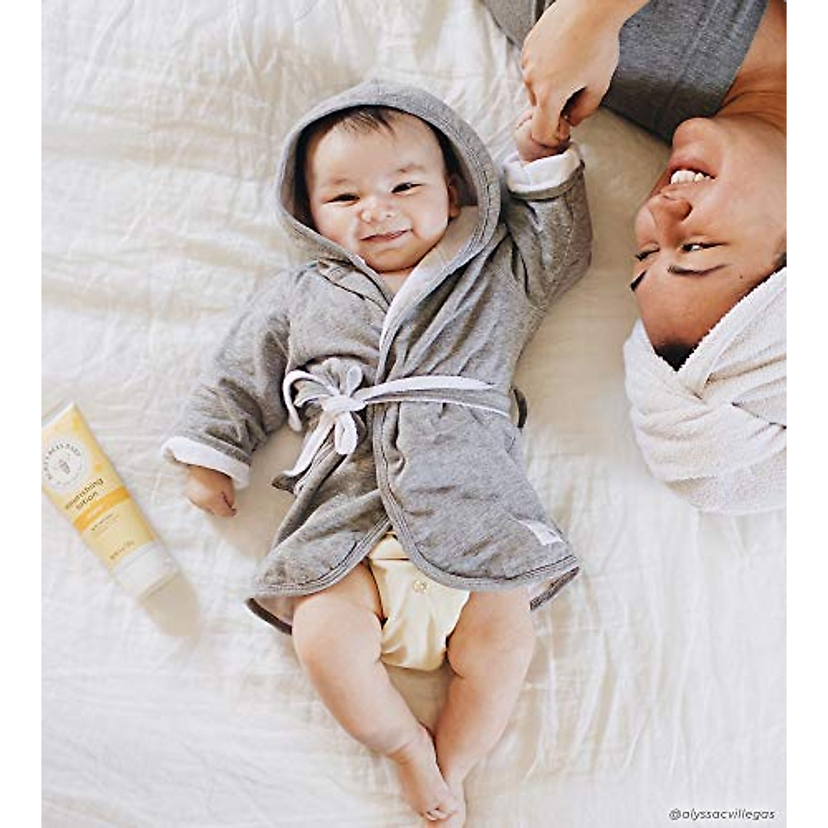 Burt's Bees Baby - Bathrobe, Infant Hooded Robe, Absorbent Knit Terry, 100% Organic Cotton, 0-9 Months (Heather Grey)