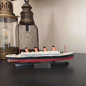 Titanic Resin Model 8" long (sg)