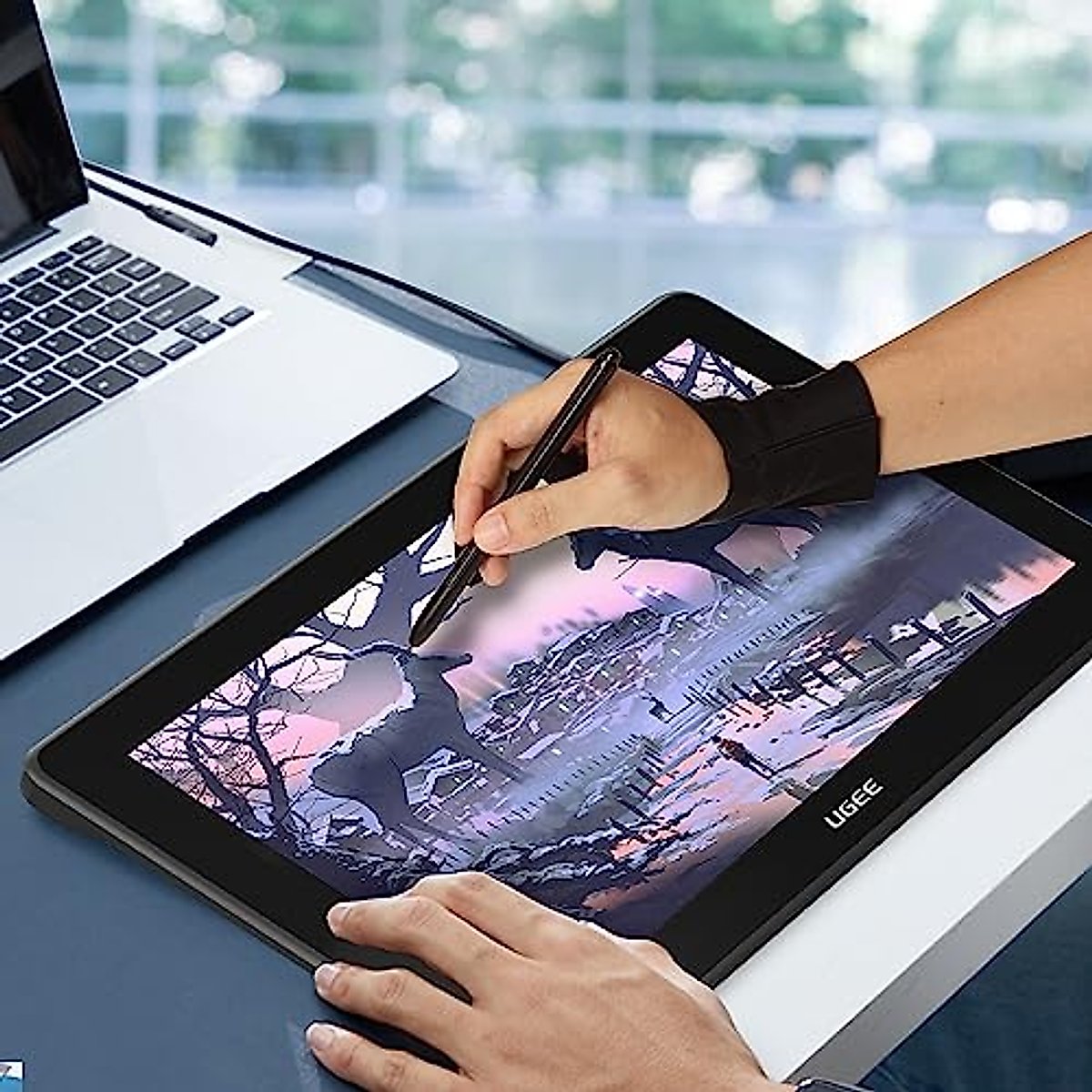 UGEE 2 Pack Artist Glove，Drawing Tablet Universal Sizes Glove，Computer Graphic Tablet Golve with Two Finger for Right Hand or Left Hand，Draw，Sketch