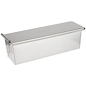 USA Pan Bakeware Pullman Loaf Pan with Cover, 13 x 4 inch, Nonstick & Quick Release Coating, Made in the USA from Aluminized Steel