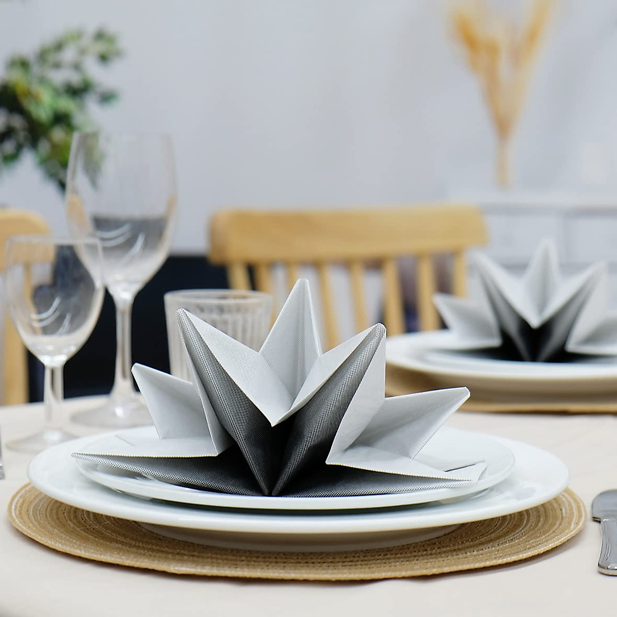 Fanxyware Star Shaped Origami Dinner Napkins in Gradient Black & White (Disposable) - 12 Pack, 23" x 15", 3-Ply Paper - Style Name: Pop Gaze