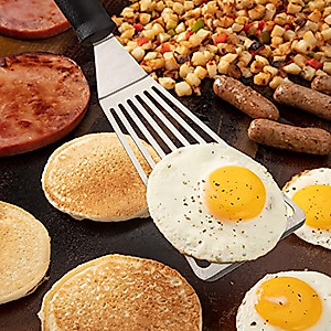 Cuisinart CGS-1312 12-Piece Tool Set, Outdoor Griddle Accessories-Spatula, Tongs, Scraper, Melting Dome, Squirt Bottle, Silicone Egg Ring