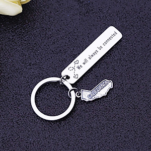 bobauna USA State Map Keychain Long Distance Relationship Gift For Family Best Friends (connected California keychain)