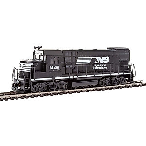 Walthers Trainline HO Scale Model EMD GP15-1 - Standard DC - Norfolk Southern (Black, White)