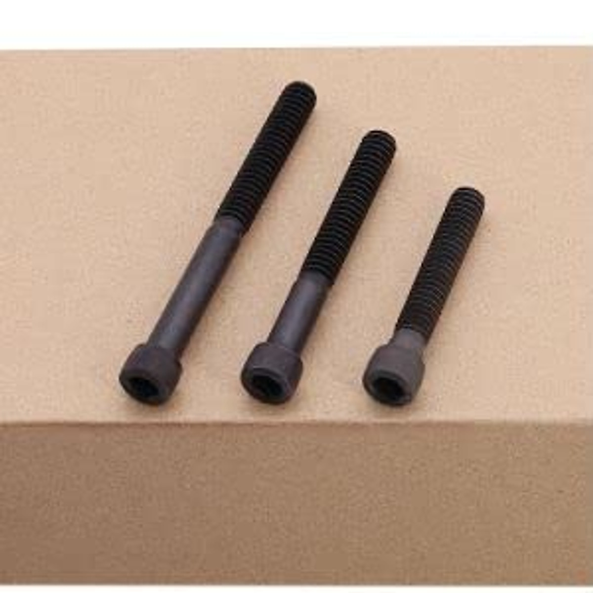 5/16-18 x 3-1/2" (8 PCS) Socket Head Cap Screws, Black Oxide Finish, 12.9 Grade Alloy Steel, Coarse Thread UNC, ASME/ANSI B18.3-1