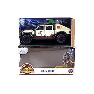 Jurassic World Dominion 1:32 Jeep Gladiator Die-Cast Car, Toys for Kids and Adults