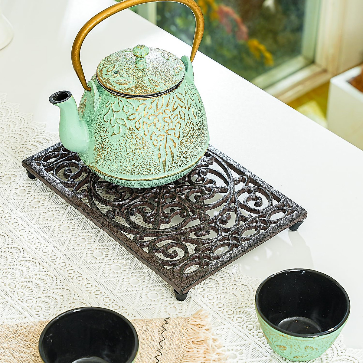 Sungmor Rectangle Cast Iron Trivets, Metal Trivet for Hot Pots and Pans, Heavy Duty Rustic Wood Stove Tea Pot Trivet, Decorative Hot Pot Holder for Kitchen Counter and Dining Table