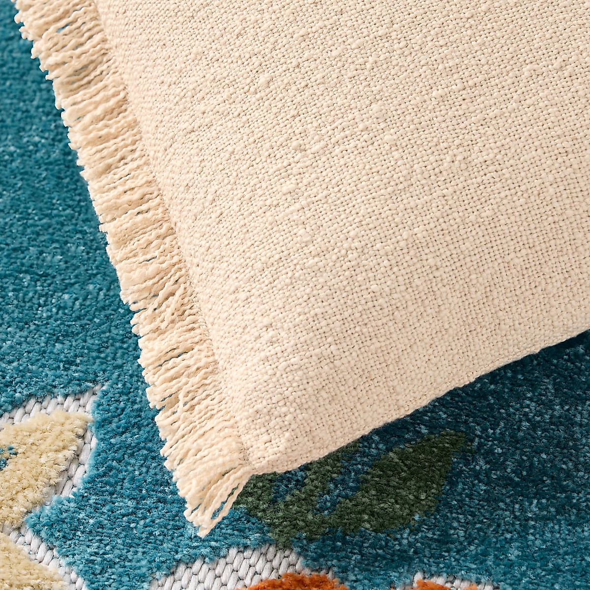 TOWN & COUNTRY EVERYDAY Rio Indoor/Outdoor Decorative Pillow, 20"x20", Beige