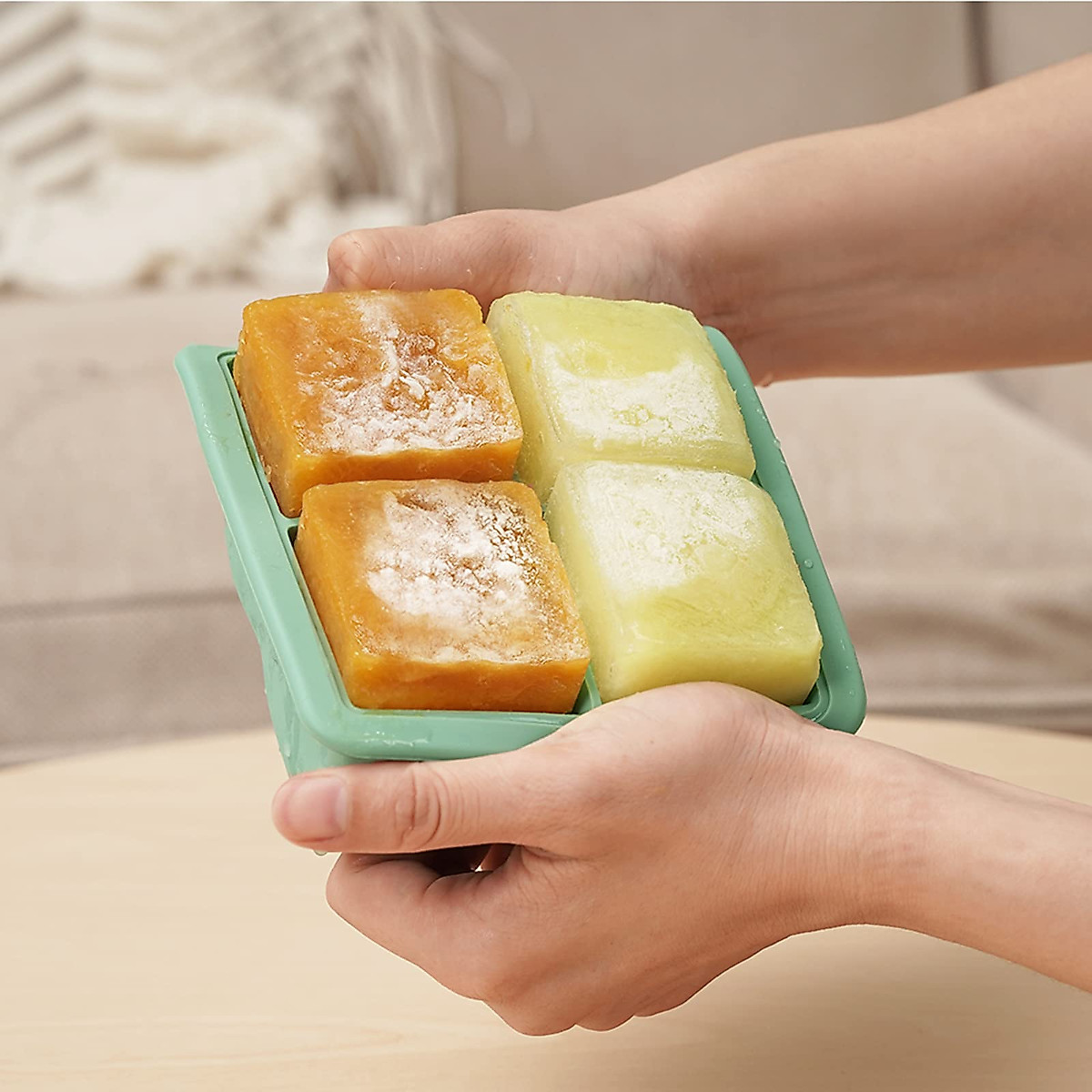 haakaa Silicone Baby Food Freezer Tray with Clip-on Lid,Baby Blocks Food Storage Containers for Homemade Baby Food, Baby Food Baking Mold,4 Compartment,Green