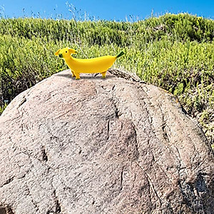 Cute Banana Dog Garden Statues, Banana Dog Sculpture Funny Dog Statues Banana Puppy Resin Statue Standing Dog Animals Statue Garden Art Sculpture Ornaments for Home Outdoor Garden