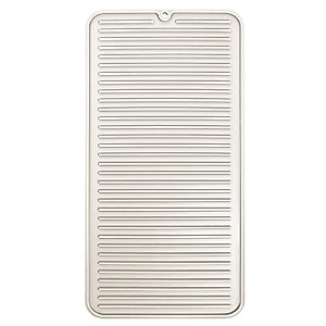 mDesign Silicone Heat-Resistant Hair Care Styling Tool Mat for Curling or Flat Irons, Straighteners on Bathroom Countertop, Raised Edges, Non-Slip, Waterproof, Small, Linelle Collection, Cream