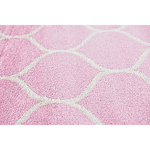 Unique Loom Trellis Frieze Collection Area Rug - Rounded (5' 1" x 8', Light Pink/ Ivory)