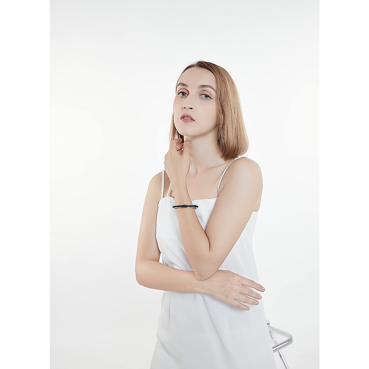 Zuo Bao Grooved Hair Tie Bracelet Stainless Steel Hollow Groove Cuff Bracelets Rubber Band Holder Bangle for Women (Silver)