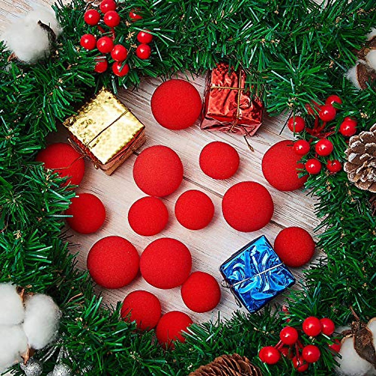 Skylety 20 Pieces Red Sponge Balls Soft Magic Sponge Balls Combo Close-Up Magic Street Classical Comedy Trick Props 1.4 Inch and 1.8 Inch Balls with Instructions