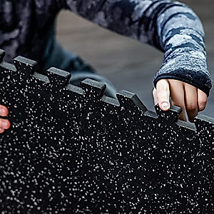 SUPERJARE 0.56“ Thick Exercise Equipment Mats, 48 Sq Ft EVA Foam Mats with Rubber Top, Interlocking Rubber Floor Tiles for Home Gym and Fitness Room, Protective Flooring Mat,Black/ White