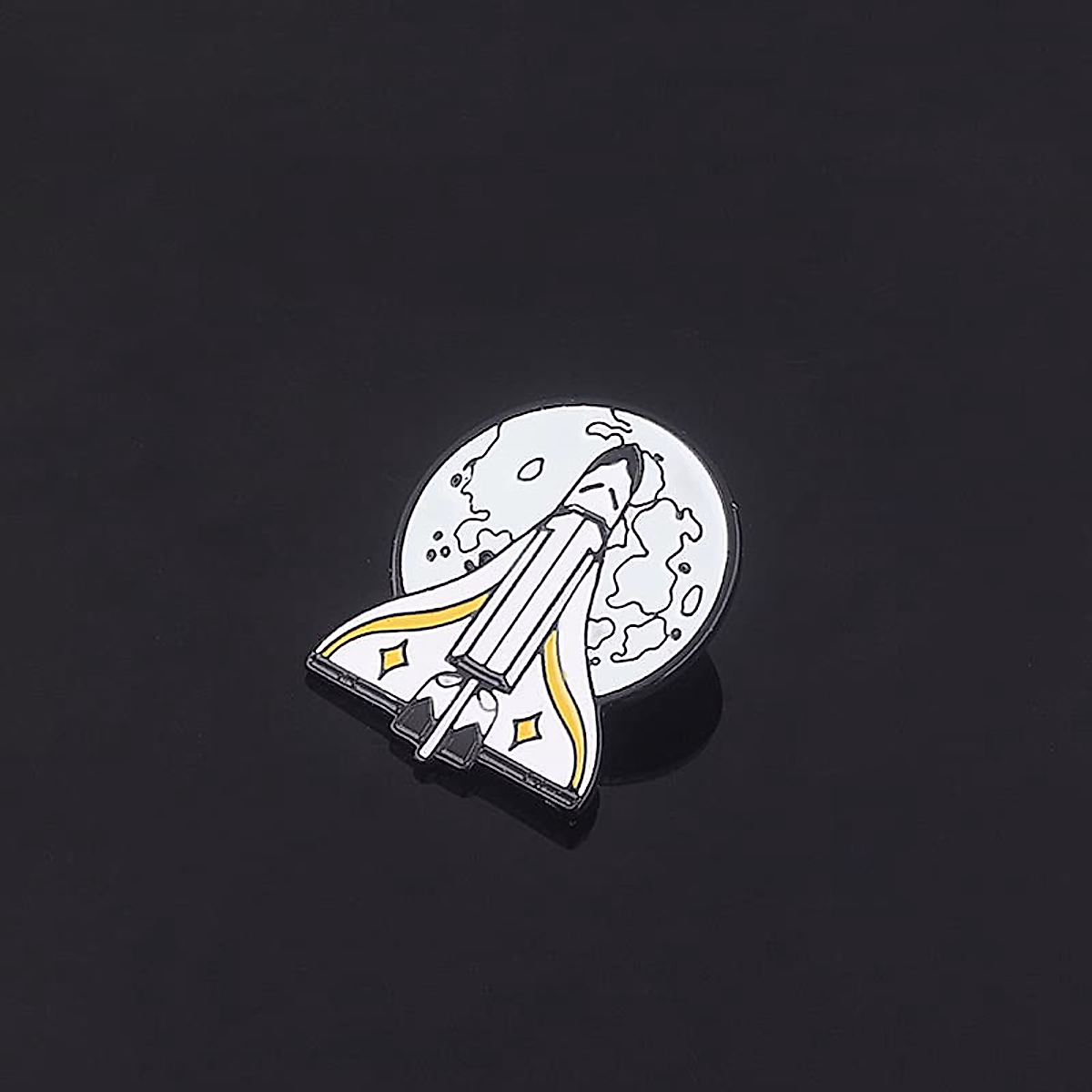 TLOU Ellie Enamel Brooch Pins - Joel Backpack Spaceship Rocket Cosplay Badge Brooches - TV Stuff Gifts For Women and Men Fans 2Pcs (Angel Wings and Spaceship Pins)
