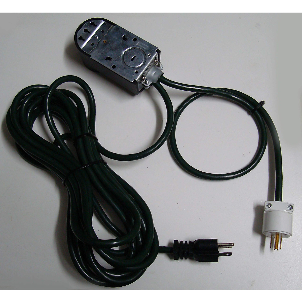 Power Converter 110/125V To 220/250V Electric Adapter 5-15P Wall Plug To L14-30R Twist-Lock 4-Pin Miller Lincoln Hobart Plasma Cutter Welder Mig Tig Arc Receptacle Outlet Box NEMA FX586W