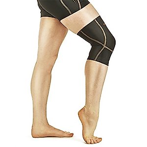 Tommie Copper Women's Performance Triumph Knee Sleeve, Black, Large