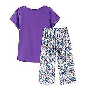 YIJIU Women's Pajama Set Short Sleeve Top with Leaf Print Capri Pants Sleepwear 2 Piece Pjs Sets,Purple,Medium