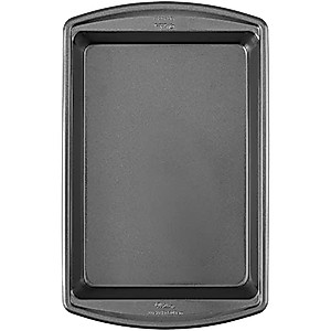 Wilton Advance Select Premium Nonstick Oblong Baking Pan, 9 x 13-Inch, Steel, Silver
