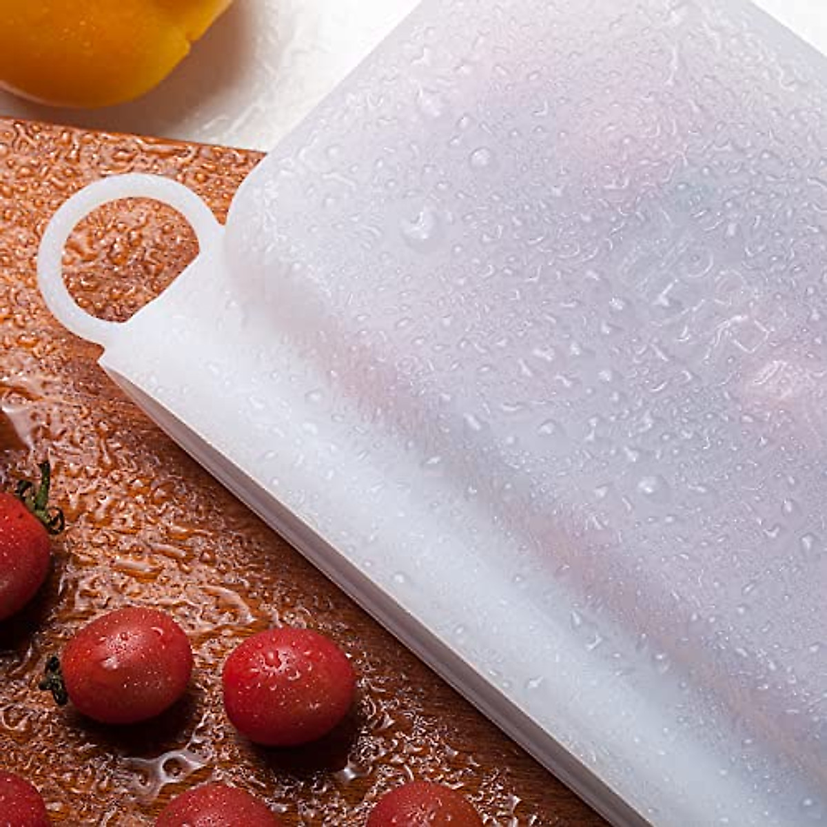 Winrock Silicone Reusable Storage bag Food Meal Storage Container, Outdoor, Travel, Makeup, Versatile Storage, Leakproof, Heat Resistant, Dishwasher safe.